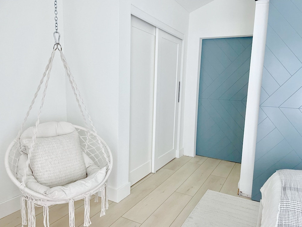 Contemporary Beachfront Condo On Little Gasparilla Island: Pool, Ferry, Parking! - Boca Grande, FL