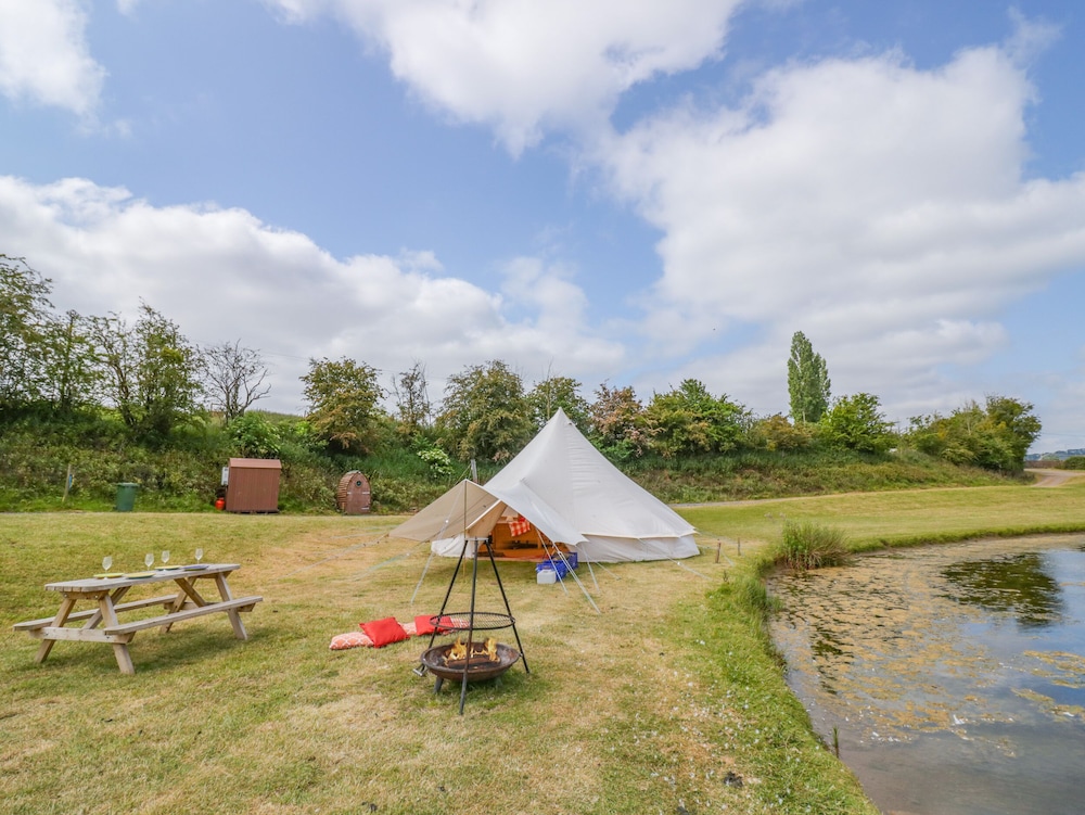 Annamay - Herefordshire