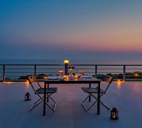 Quarto Premium | Varanda. Aalayah Stays