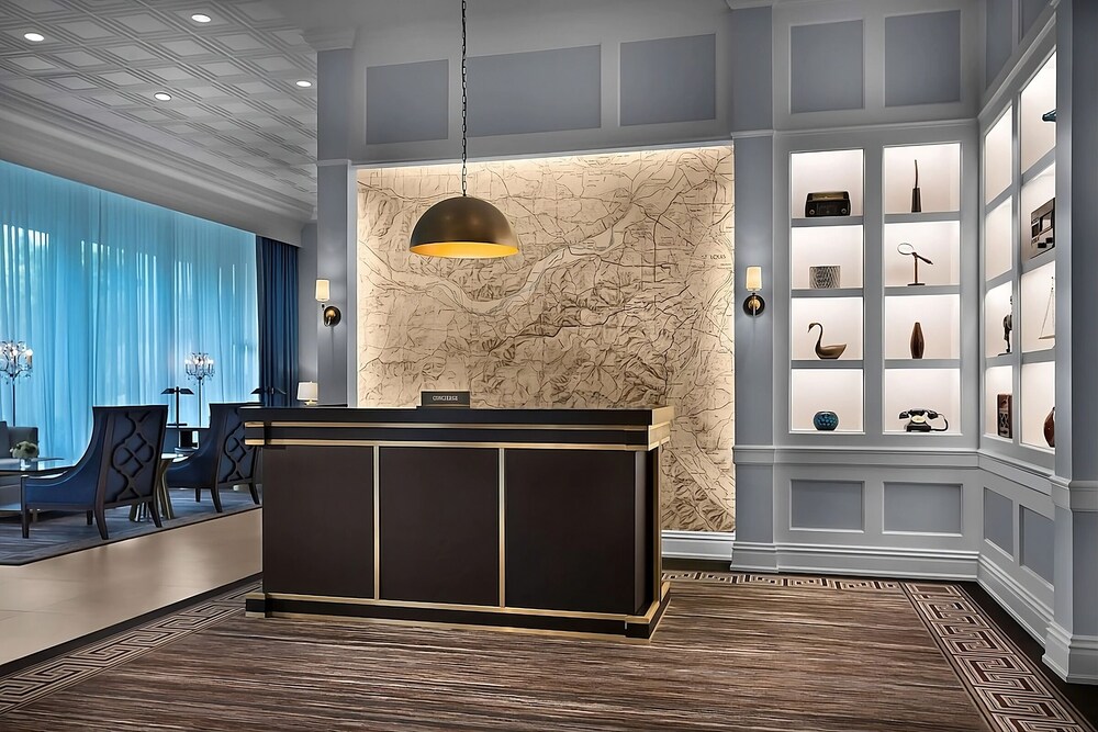 Contemporary Hotel In Central West End District! 2 Convenient Spaces Parking! - Clayton, MO