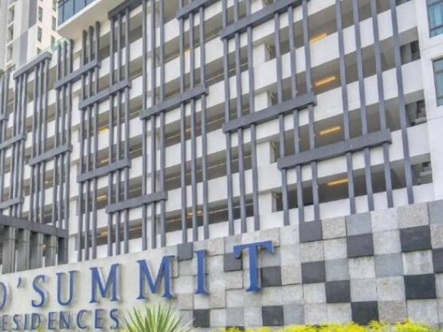 Ferro/tábua de engomar, roupa de cama fornecida