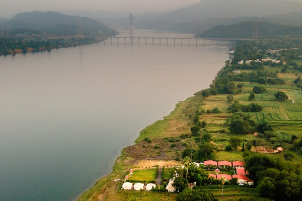 River View Tent Resort - Nandurbar