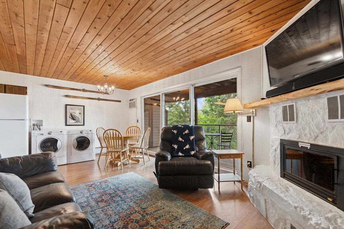 Whitefish Lake Condo, 17cd, Hillside! - Whitefish, MT