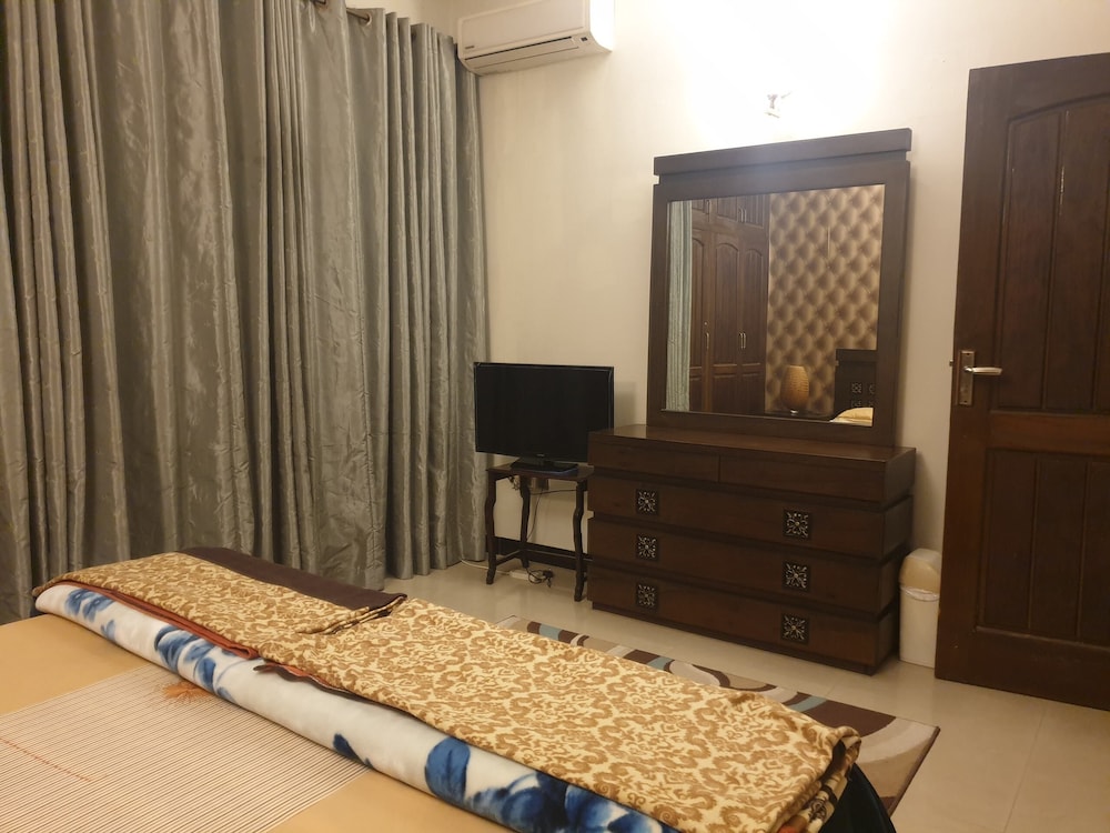 Home Sweet Home - Islamabad