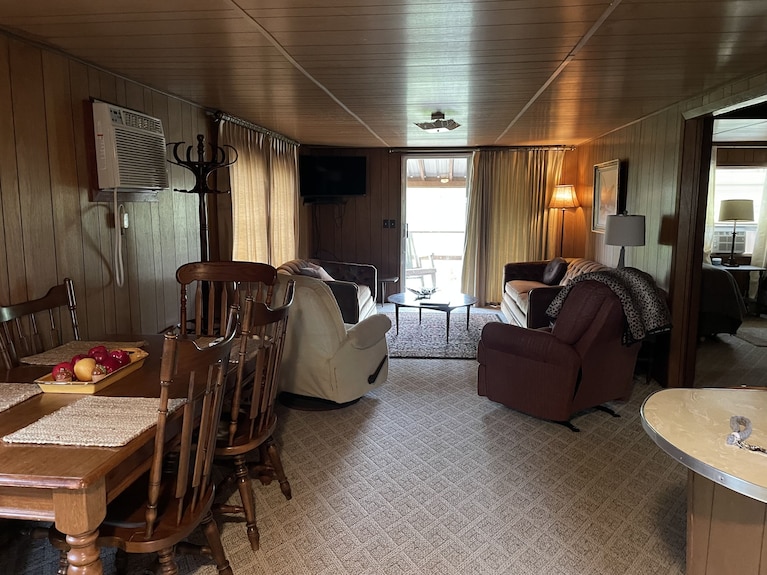 Cozy Cottage Five - Louisiana