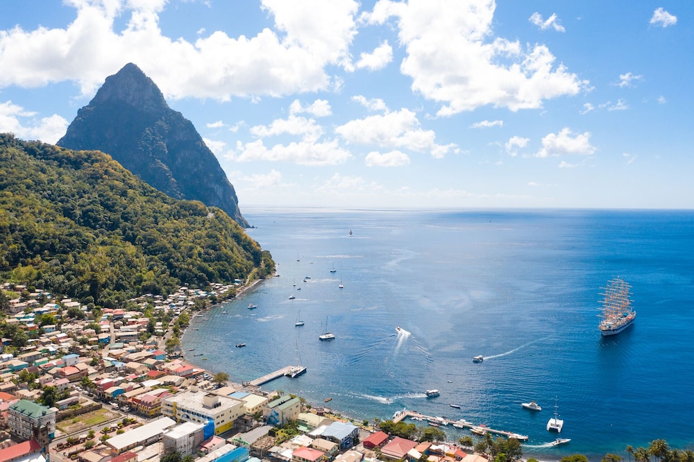 Topaz Apartment Villa - Mountain View - Saint Lucia