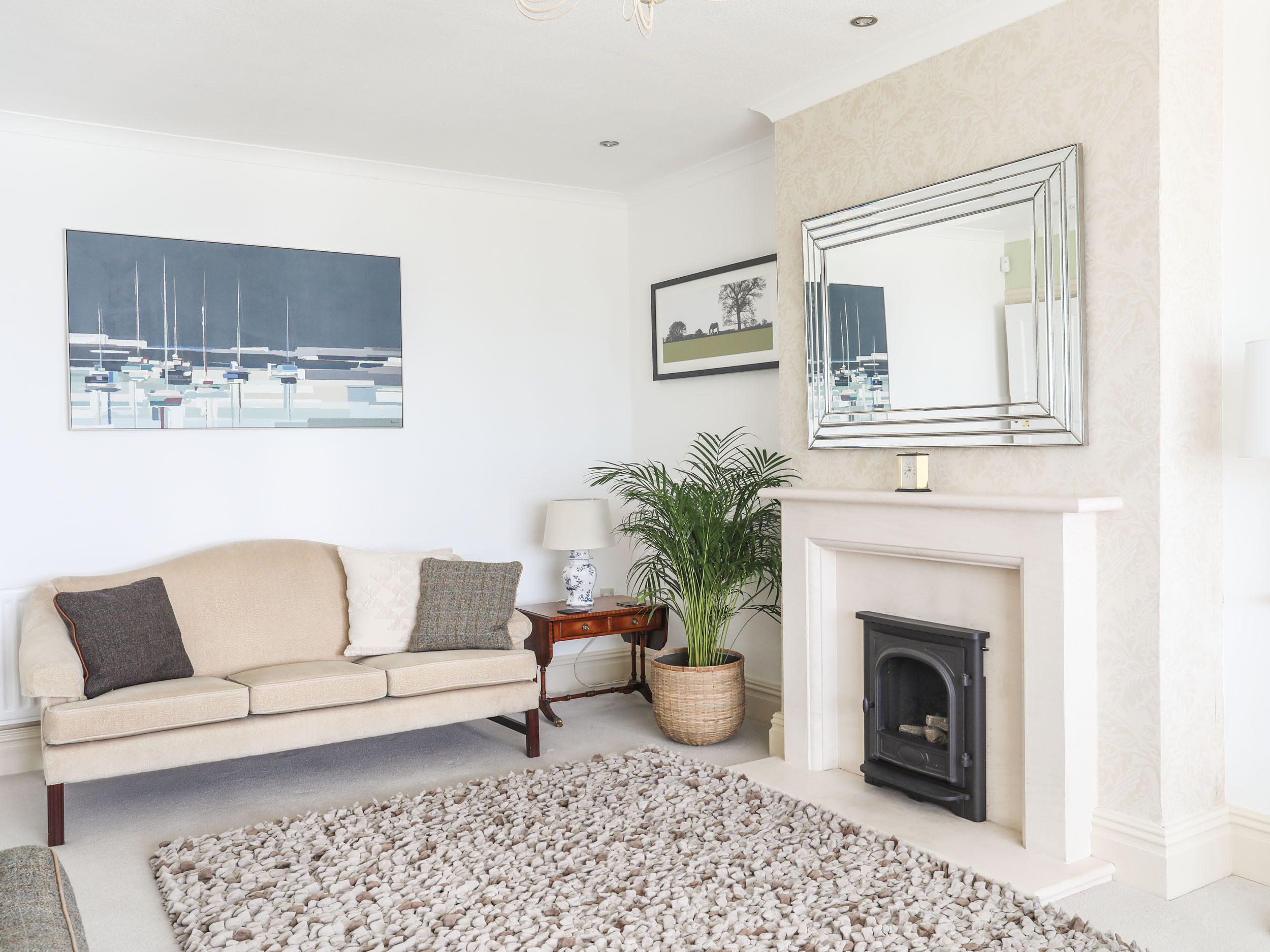 Awelfryn, Pet Friendly, Character Holiday Cottage In Criccieth - Criccieth