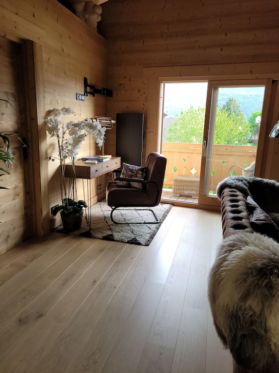 Gite Dans Chalet Résidentiel :Ski /Montagne/decouverte Haute Savoie /6 Pers - Lac Bénit
