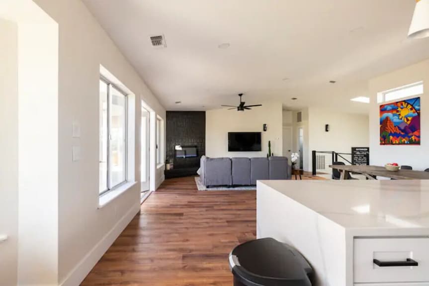 Heated Pool ~ Hot Tub ~ Scenic Views ~ Lux Stay - Dead Horse Ranch State Park, Cottonwood