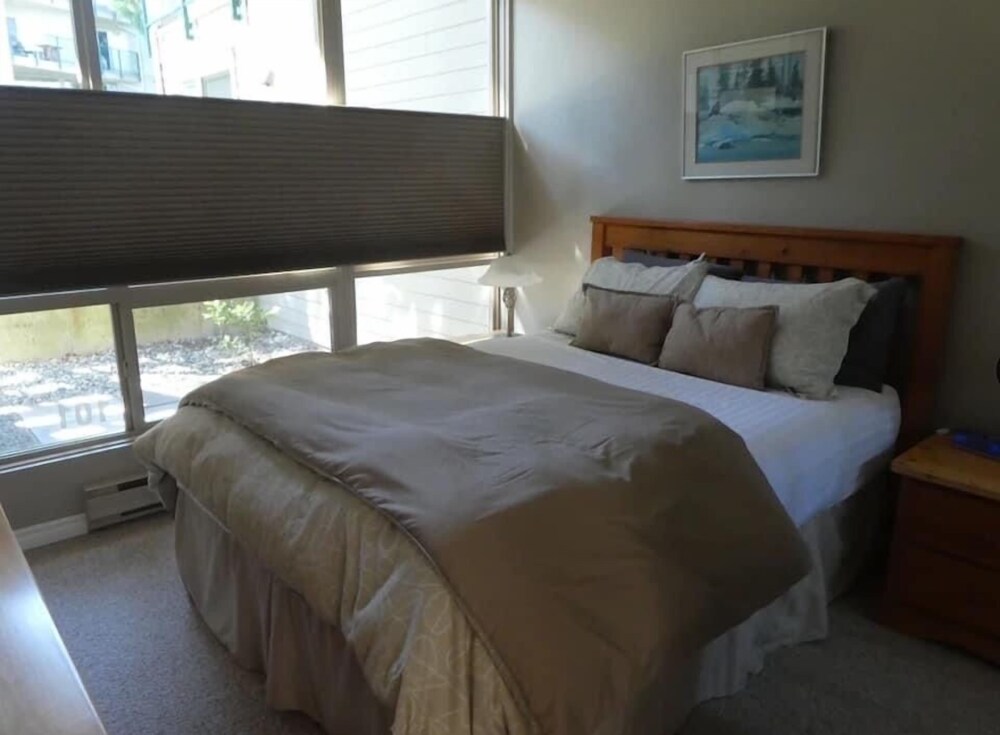 Inn of the Sea Resort, Yellow Point - #101 - North Oyster | Vrbo