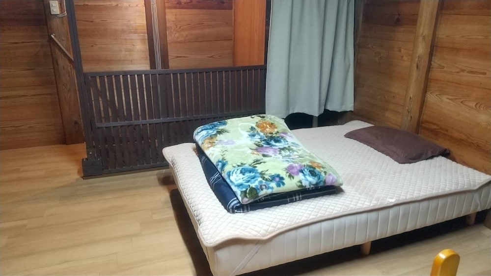 Kura Ika Is Available For Exclusive Use For One Gr / Nagahama Shiga - Lake Biwa