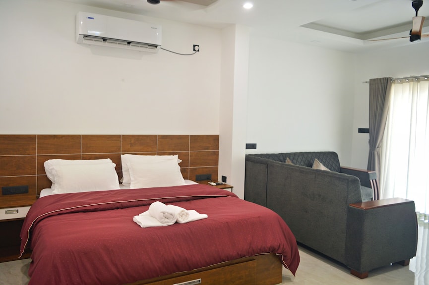 Private Beach Front Villa - Kerala