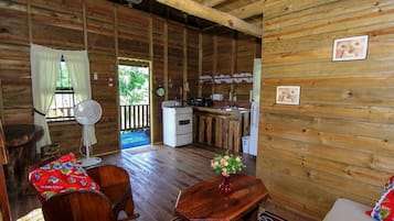 Cabine, 1 quarto, pátio | Interior