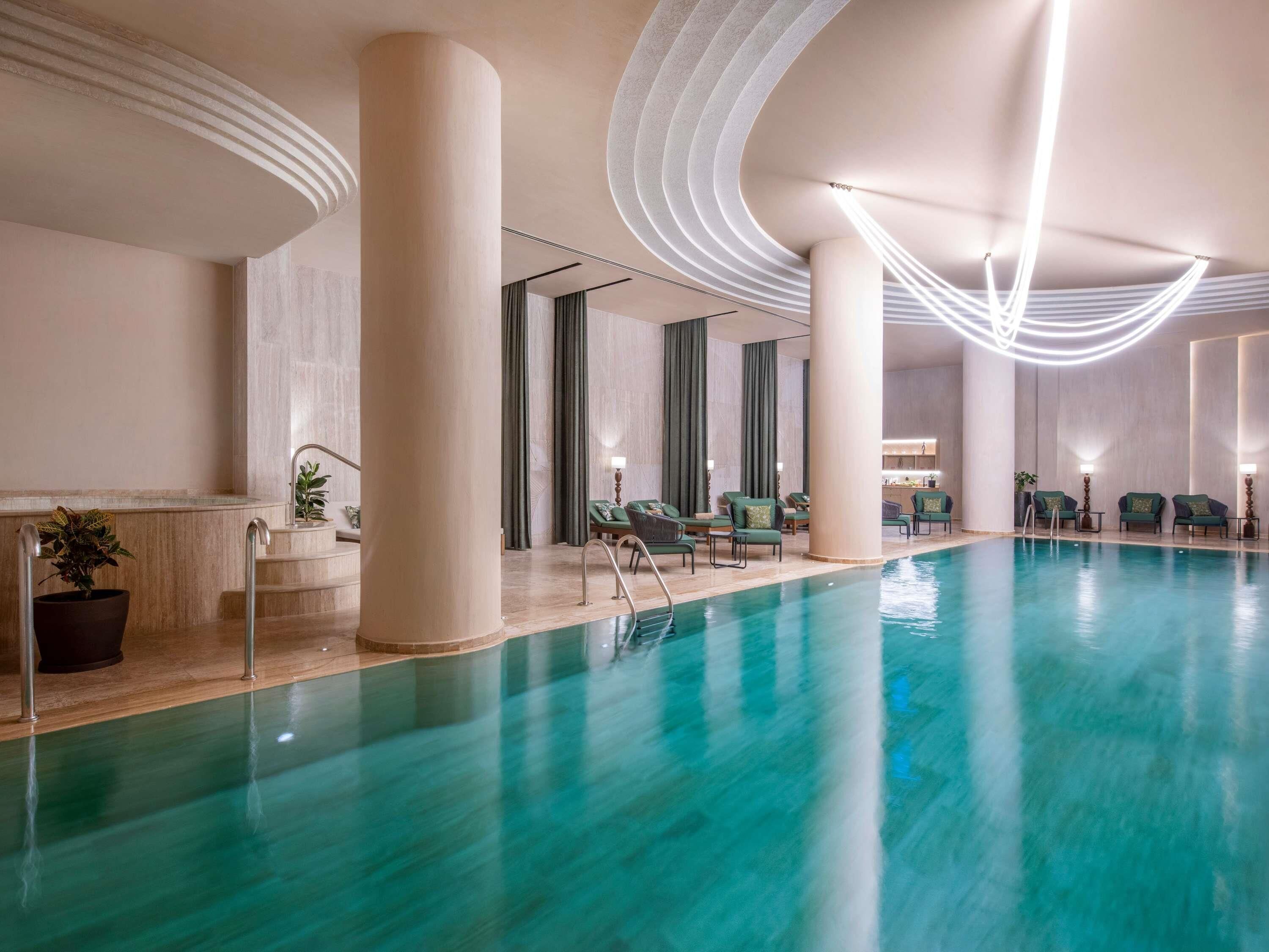 Piscina interior 