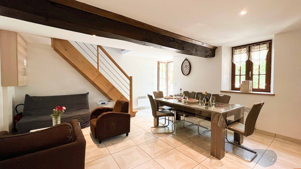 Petite Maison De Bourg En Plein Coeur De La Normandie ! - Orne