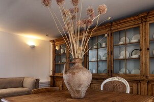 Villa Exclusiva | Sala de estar | Televisor de 43 polegadas com canais digitais, piso aquecido 