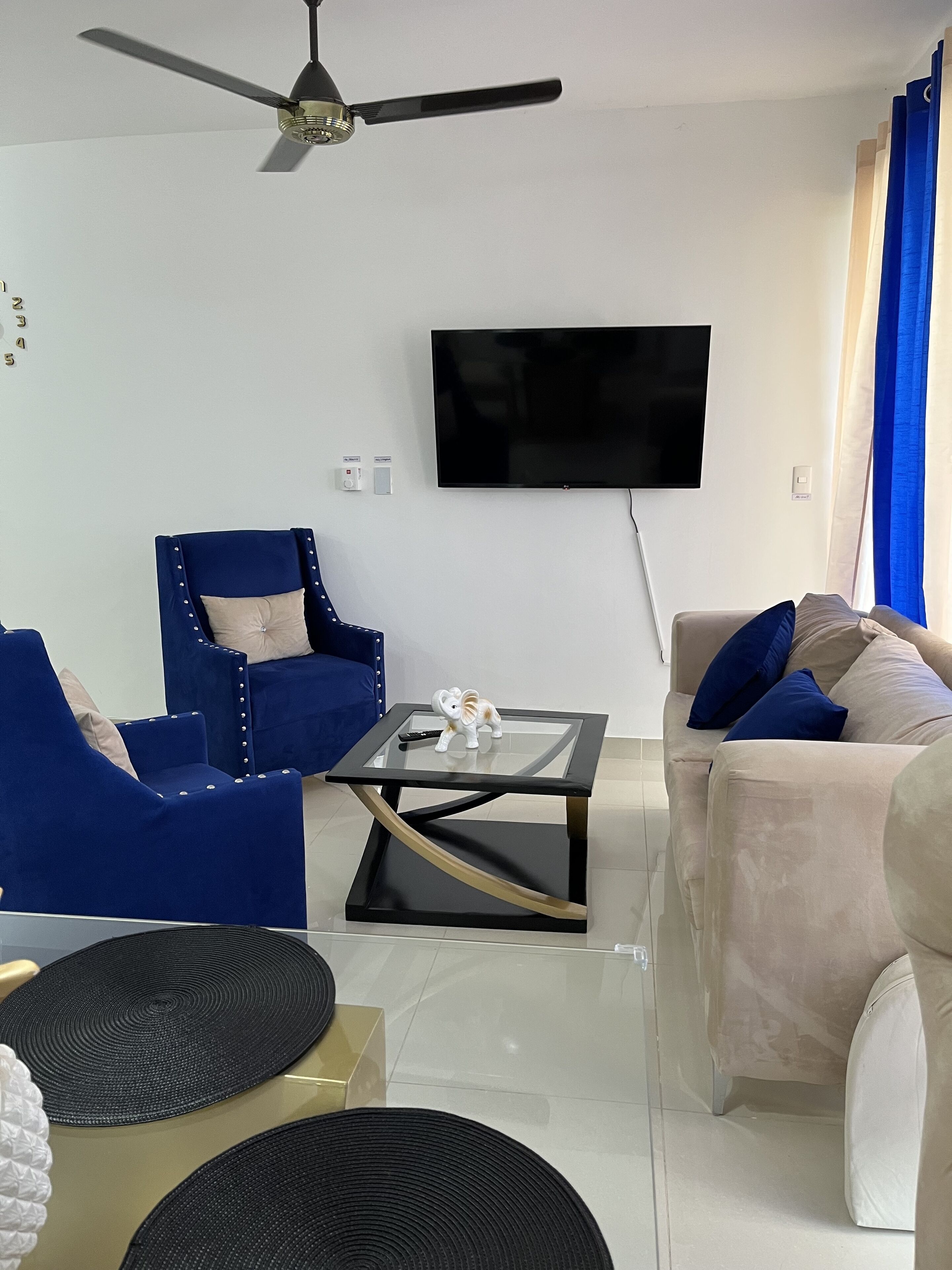 10min. Del Aeropuerto Apt.picina Aire Wifi 24h Seguridad Patio De Juegos Parqueo - Karibik