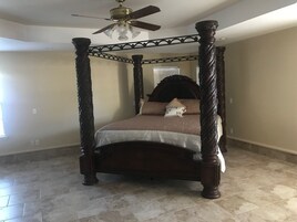 Casa Familiar | Ferro/tábua de engomar, Wi-fi grátis 