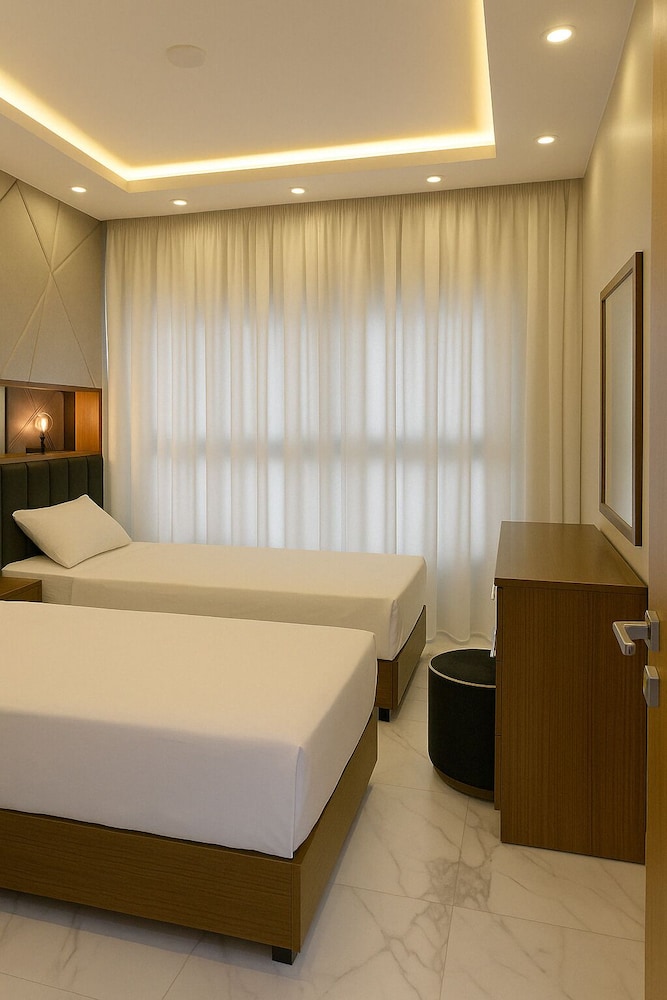 Beachfront Chalet In Porto Said With Pool & Gar - Egypt