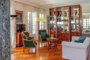 Apartamento | 5 quartos