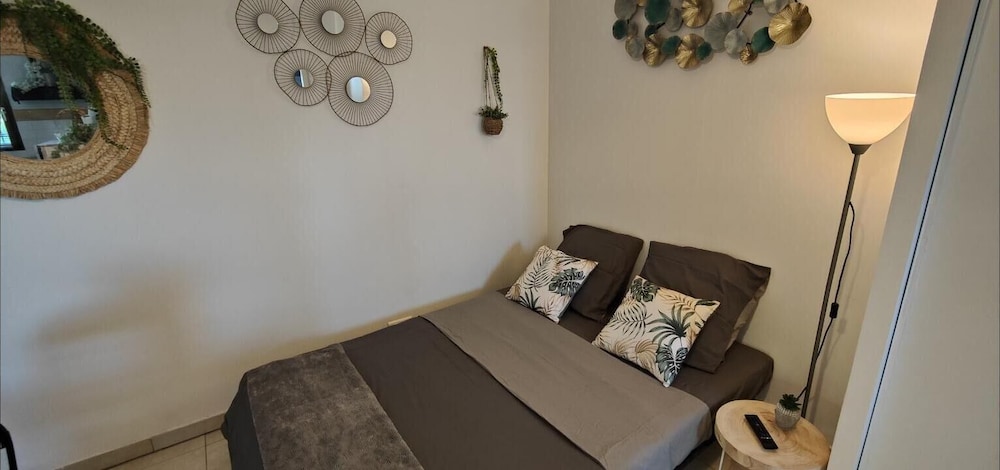 Studio à 150 M De La Plage D'agosta Et Des Commerces - Ajaccio