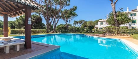 Piscina exterior