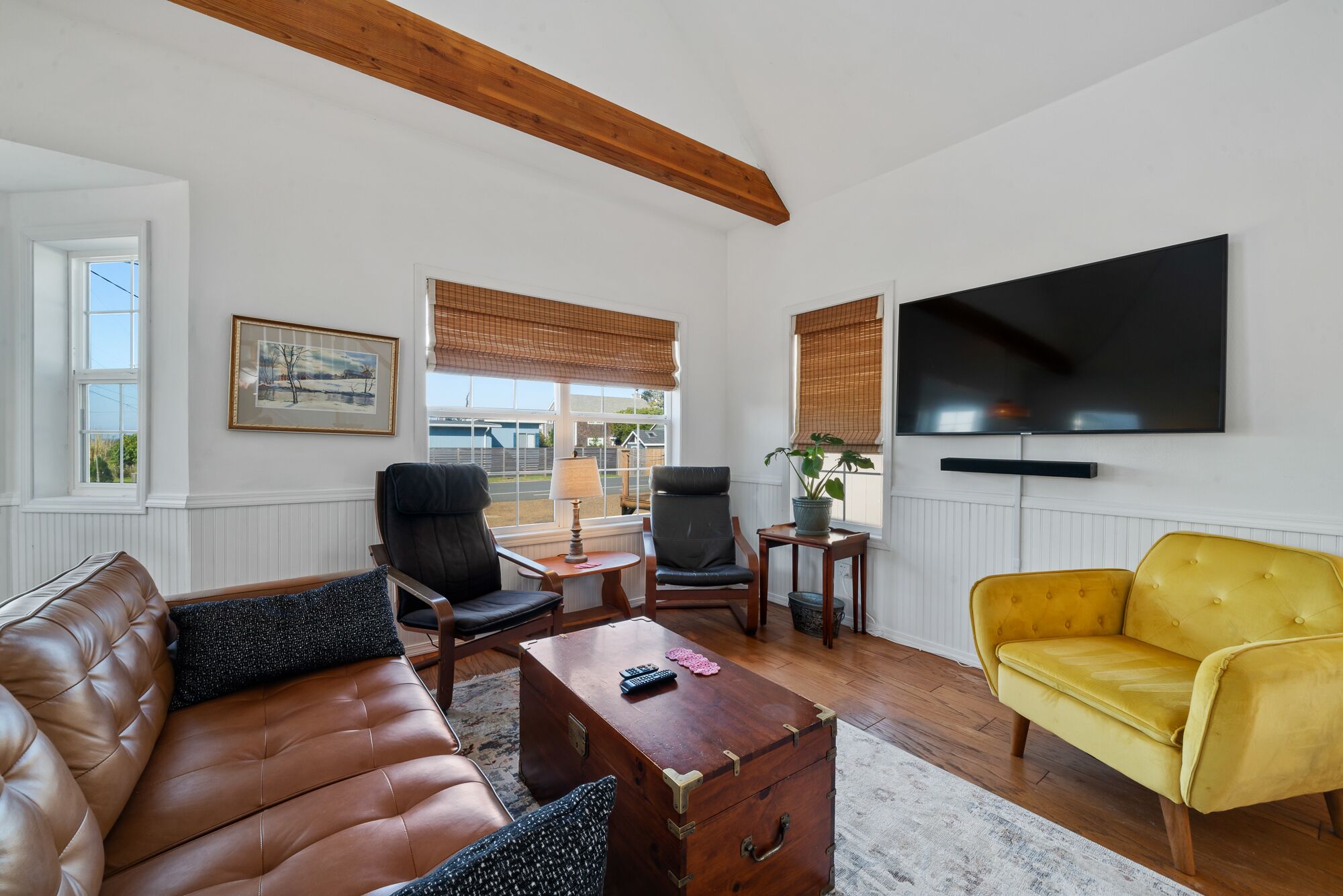 Relax And Unwind In A Tranquil Space One Block From The Beach - Manzanita, OR