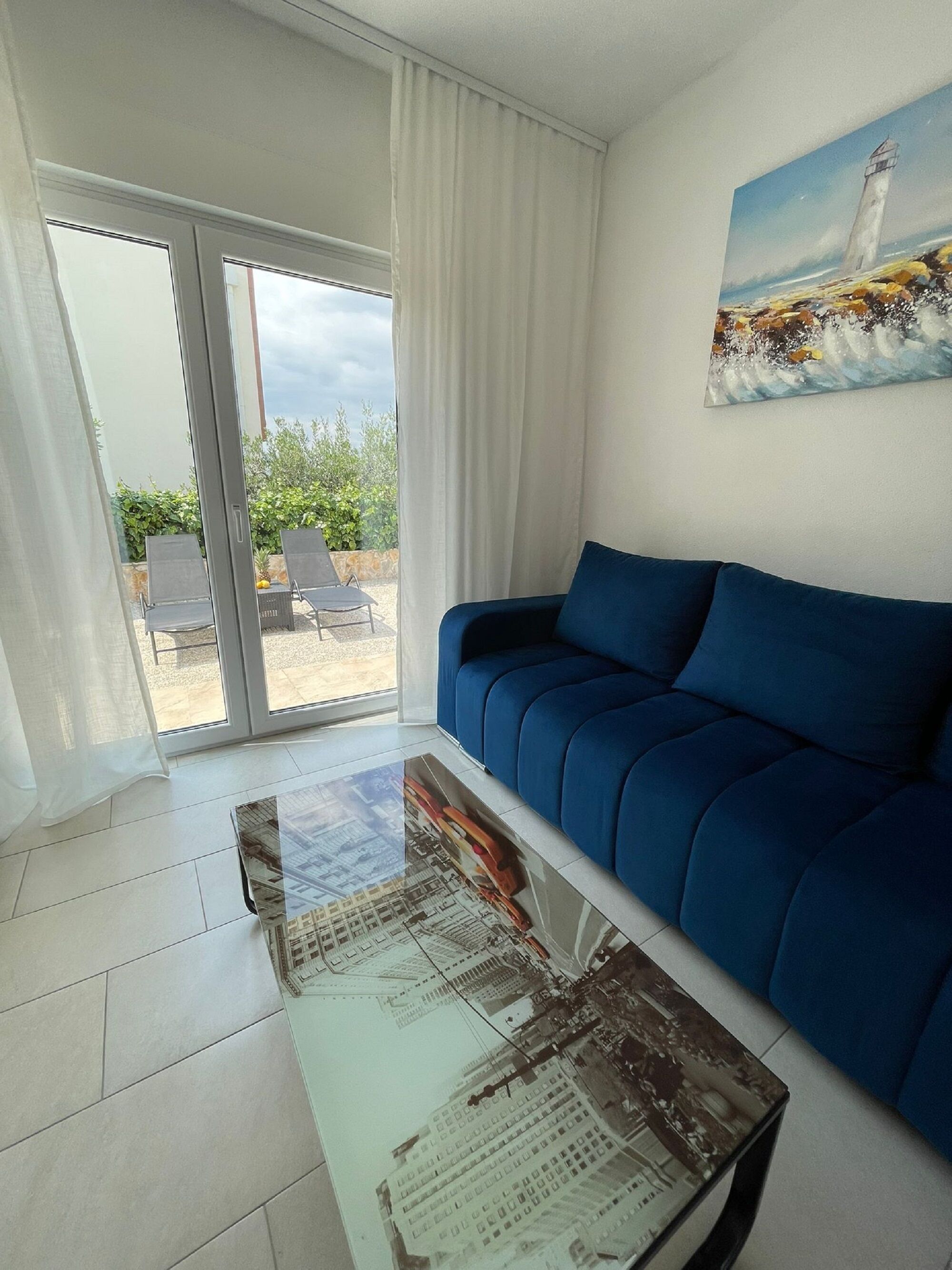 Apt Tina, Modern, 2 Bedrooms, Outdoor Space & Bbq, Close To Beach - Trogir