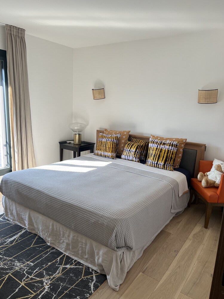 Contemporary villa with sea view in Cavalaire - Cavalaire-sur-Mer | Vrbo