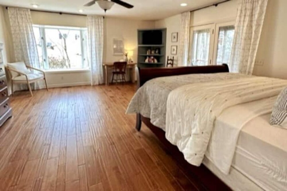 Tims Ford Retreat on the Bluff - Franklin County | Vrbo