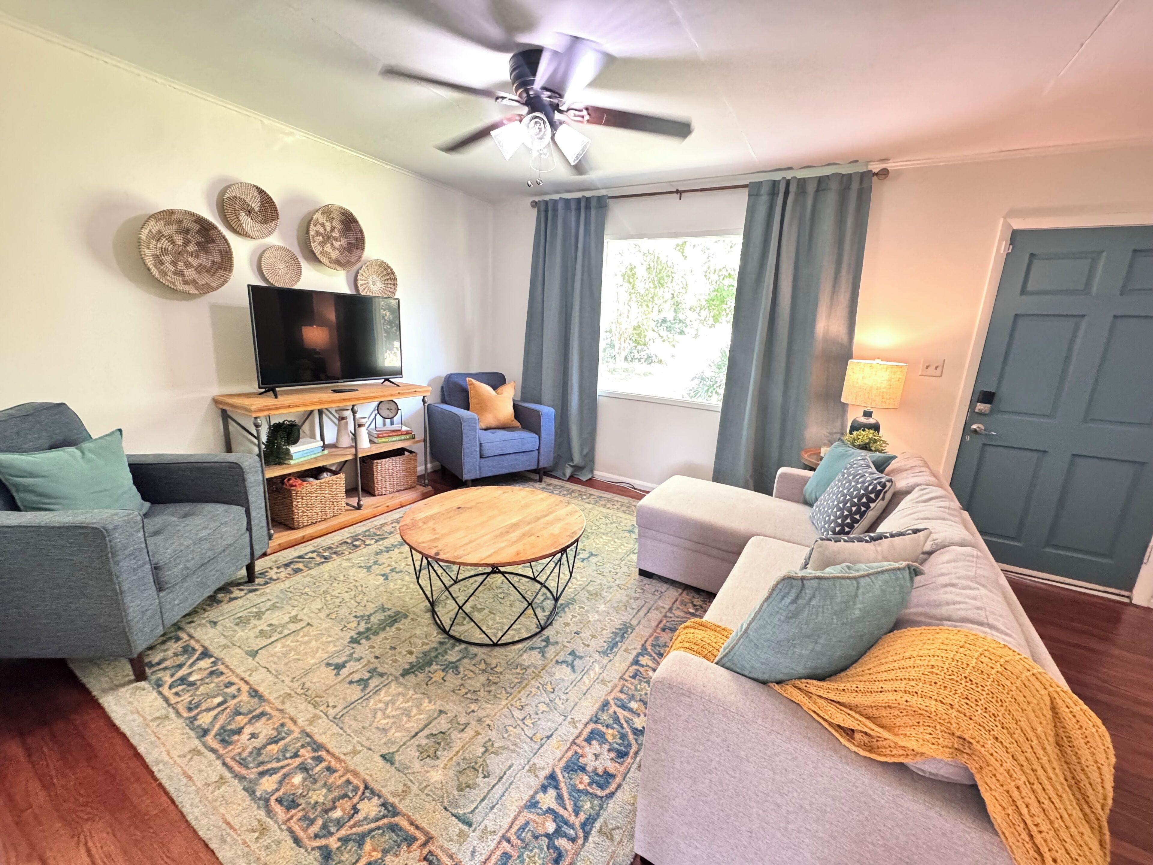 Cozy Cottage - 4 Beds, Sleeps 6, Right Of Exit 18 In Valdosta - Valdosta, GA