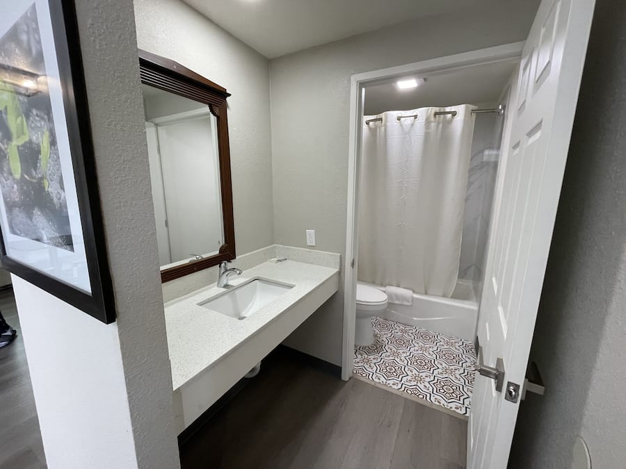 Quarto casal luxo | Banheiro | Toalhas de banho
