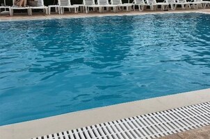 Piscina externa