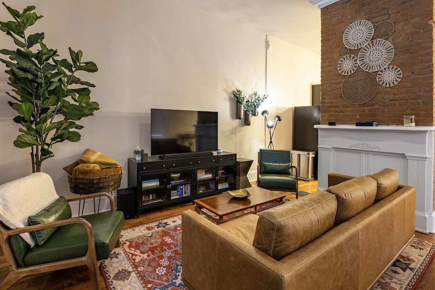 Walk To Downtown, Bars, Stadiums - Perfect For 4! - Covington, KY