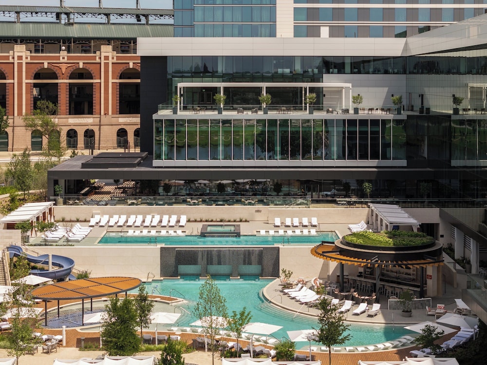 Loews Arlington - Grand Prairie, TX