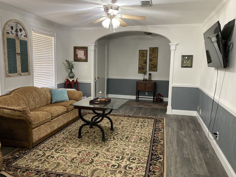 Madisonville Near New Orleans Bamboo Bayou Cottage - Mandeville, LA