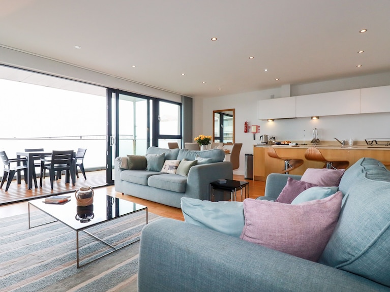 Fistral Pearl, Country Holiday Cottage In Newquay - Newquay