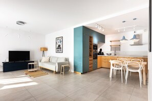 TV 49 polegadas com canais a cabo