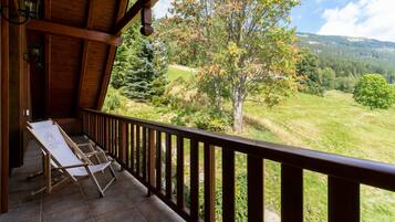 Quarto Triplo Deluxe | Terraço/pátio interior