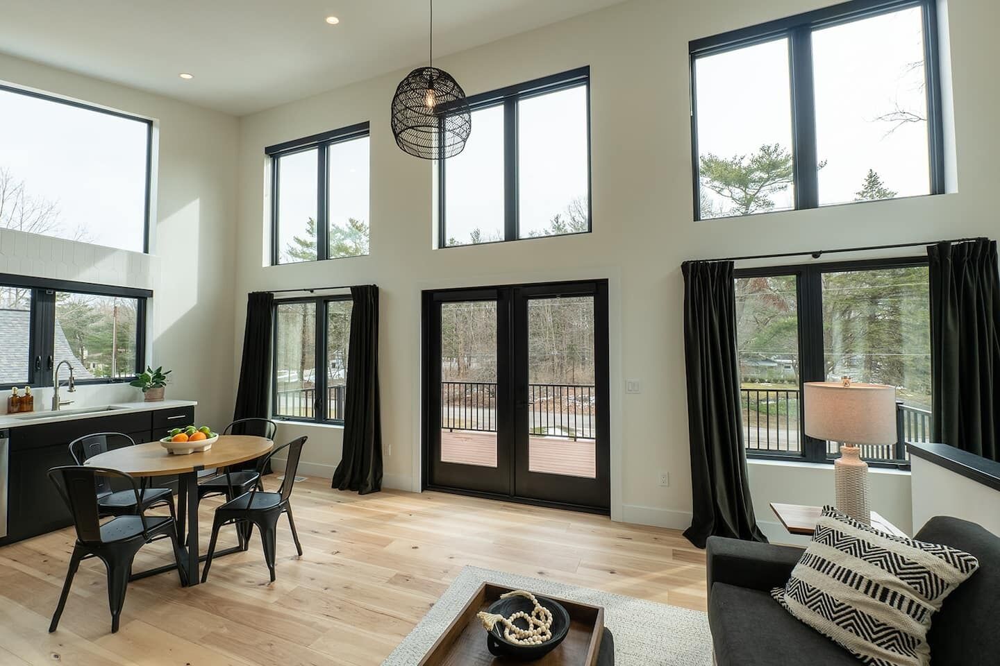 Modern Carriage House In The Hills Of Saugatuck - Holland, MI