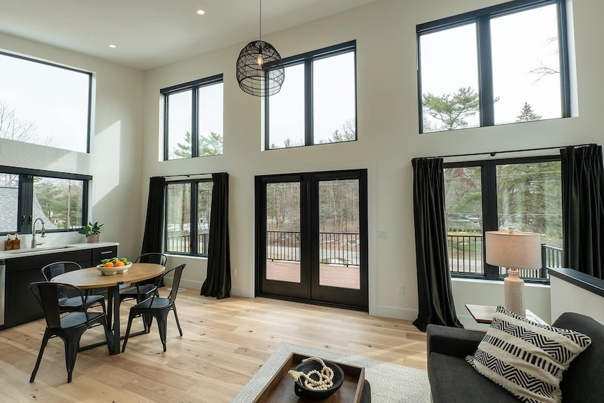 Modern Carriage House In The Hills Of Saugatuck - ホランド, MI