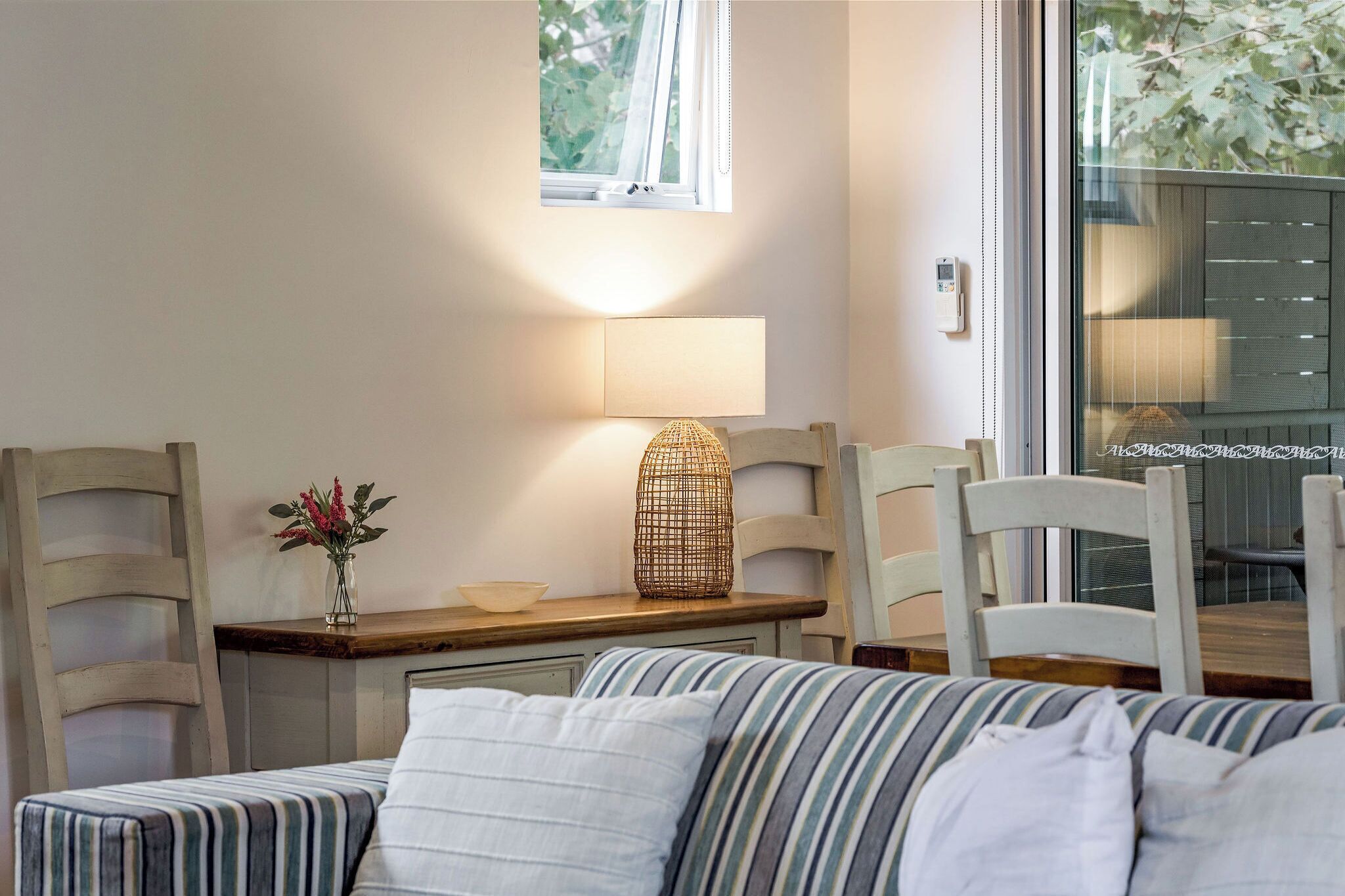 This Sensational Property Overlooks Adjoining Nature Reserve - Dunsborough