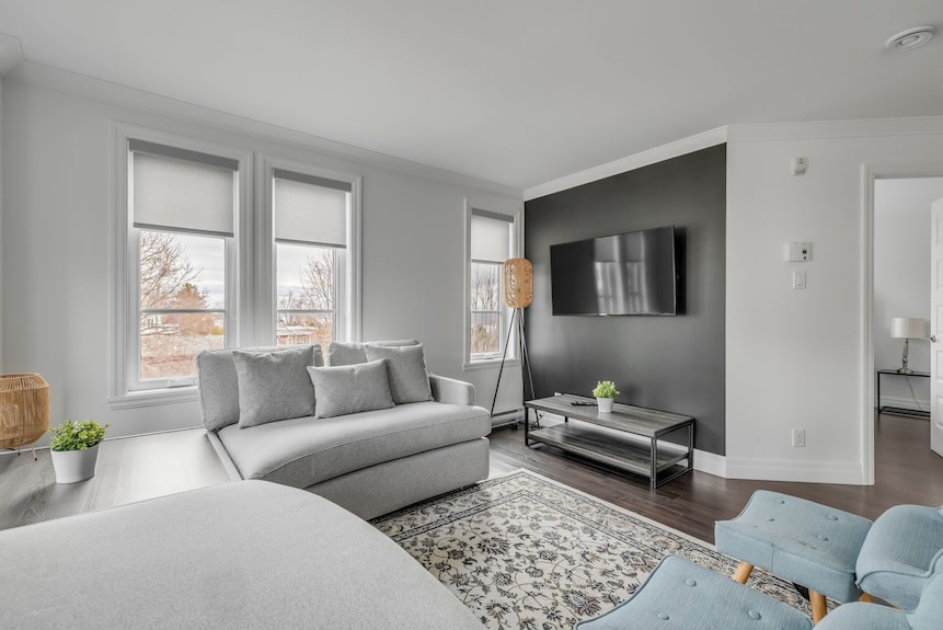 Initial | Horizon | Chutes-montmorency Qc City - Quebec