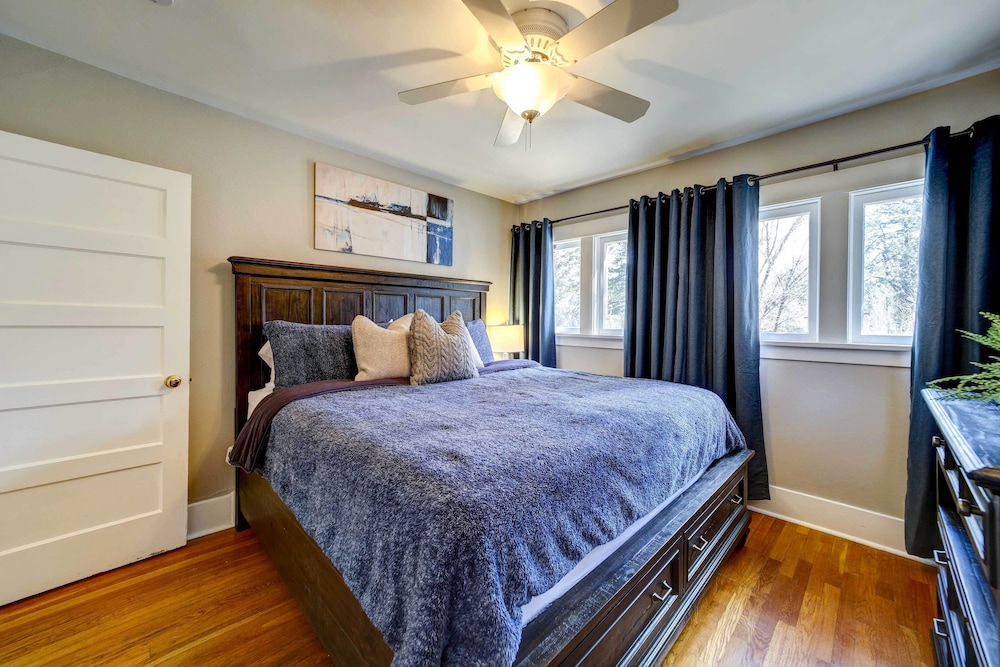 Historic Prescott Home w/ Yard & Fire Pit! - Prescott | Vrbo