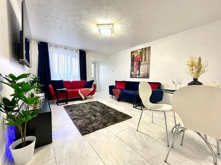 House 32 Delightful, Clean 2 Bed House Close To A Golf Course - Bolton