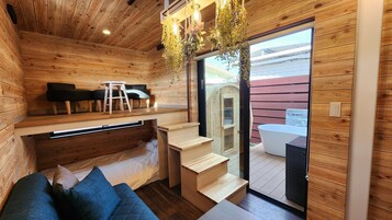 Quarto casal (R102) | Quartos à prova de som, camas extras/dobráveis, Wi-Fi de cortesia