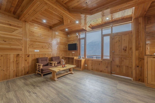 Seven Hills Resort - Manali