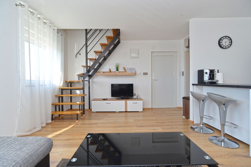 Apartment 2223/67648 (Istria - Vodnjan), 5000m From The Beach - Fažana