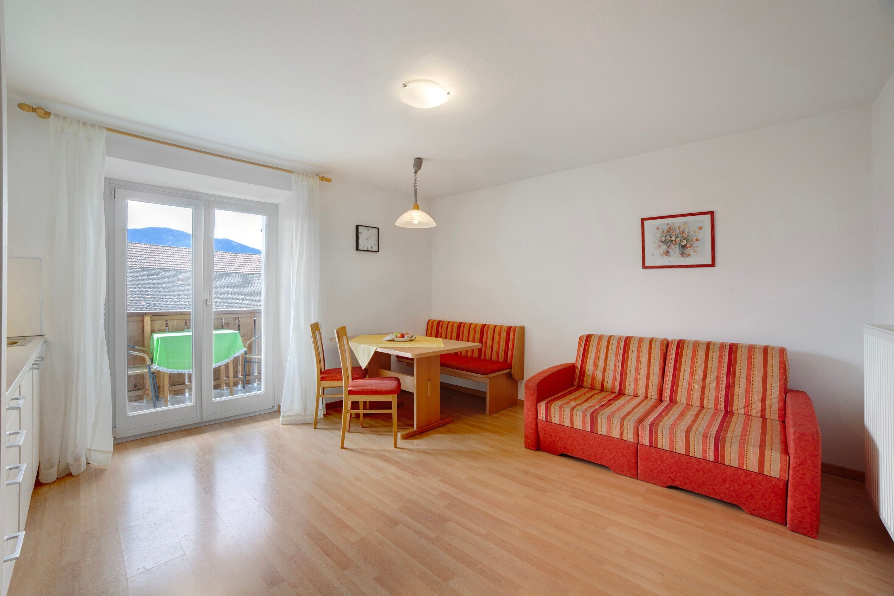 Holiday Apartment "Mosttragerhof Appartment Large" With Mountain View, Shared Pool & Wi-fi - Schenna