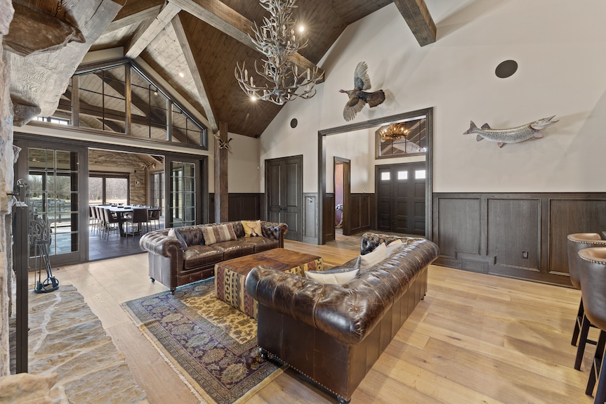 The Lodge - Experience Unmatched Luxury At Our Spectacular Location In Harrow - Ontario